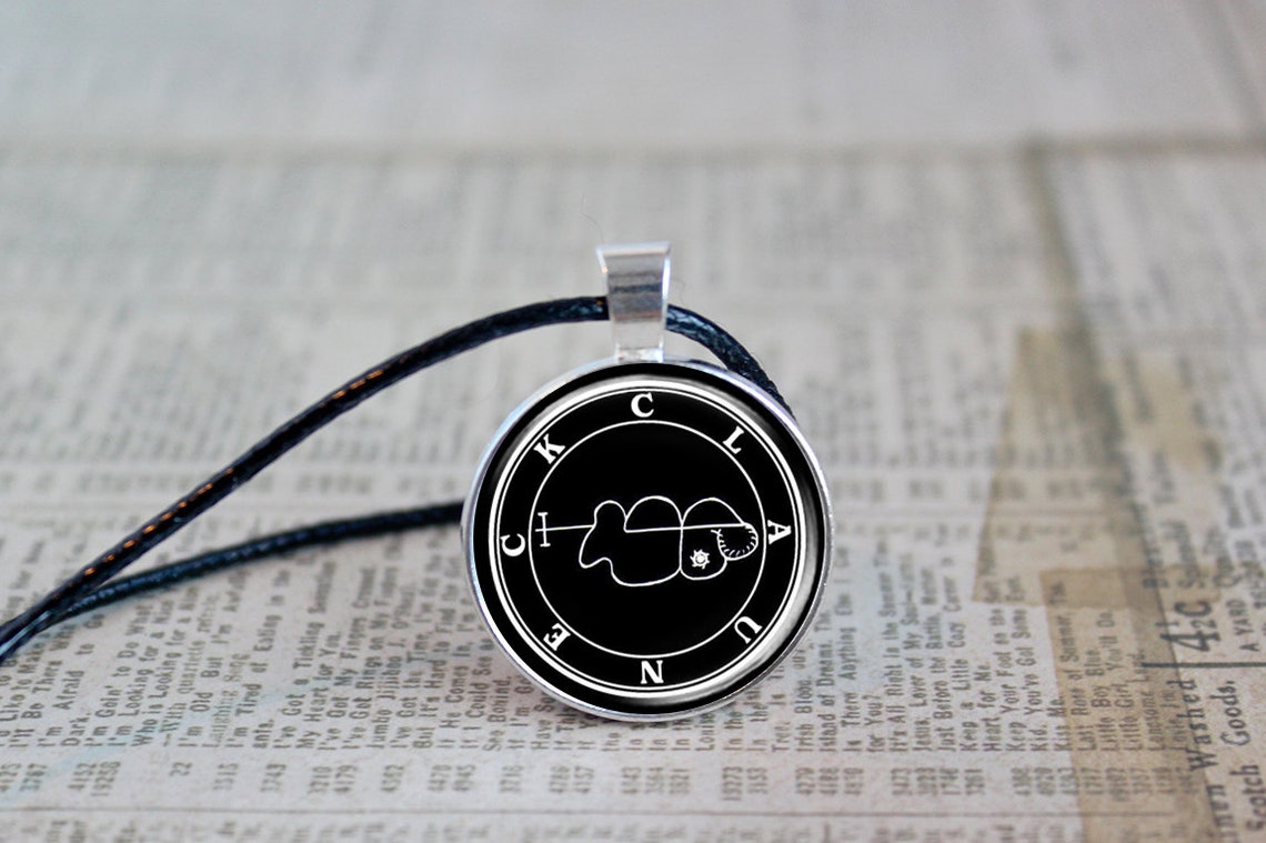 Clauneck Pendant Wealth Demon Black Magic Spell Amulet Left | Etsy