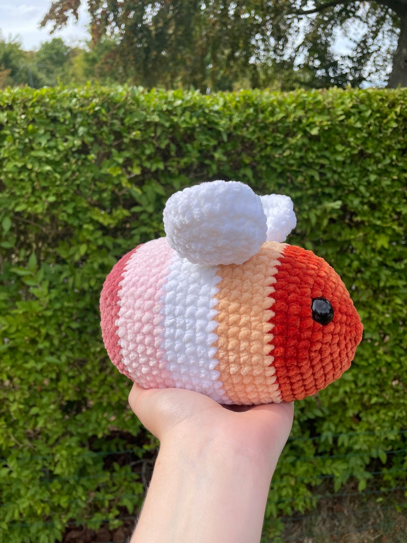 LGBTQIA Pride Flag Crochet Bees - Etsy