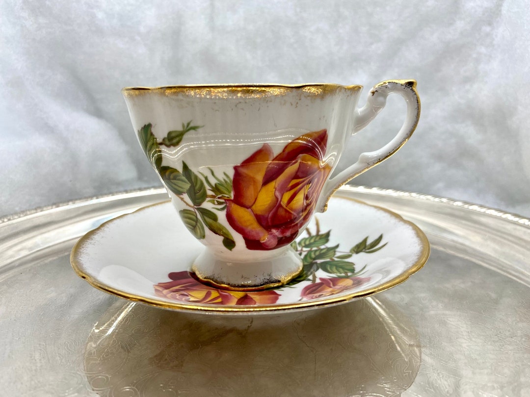 Paragon Floating Red Rose Teacup Set Gild Vintage Tea Cup Set - Etsy