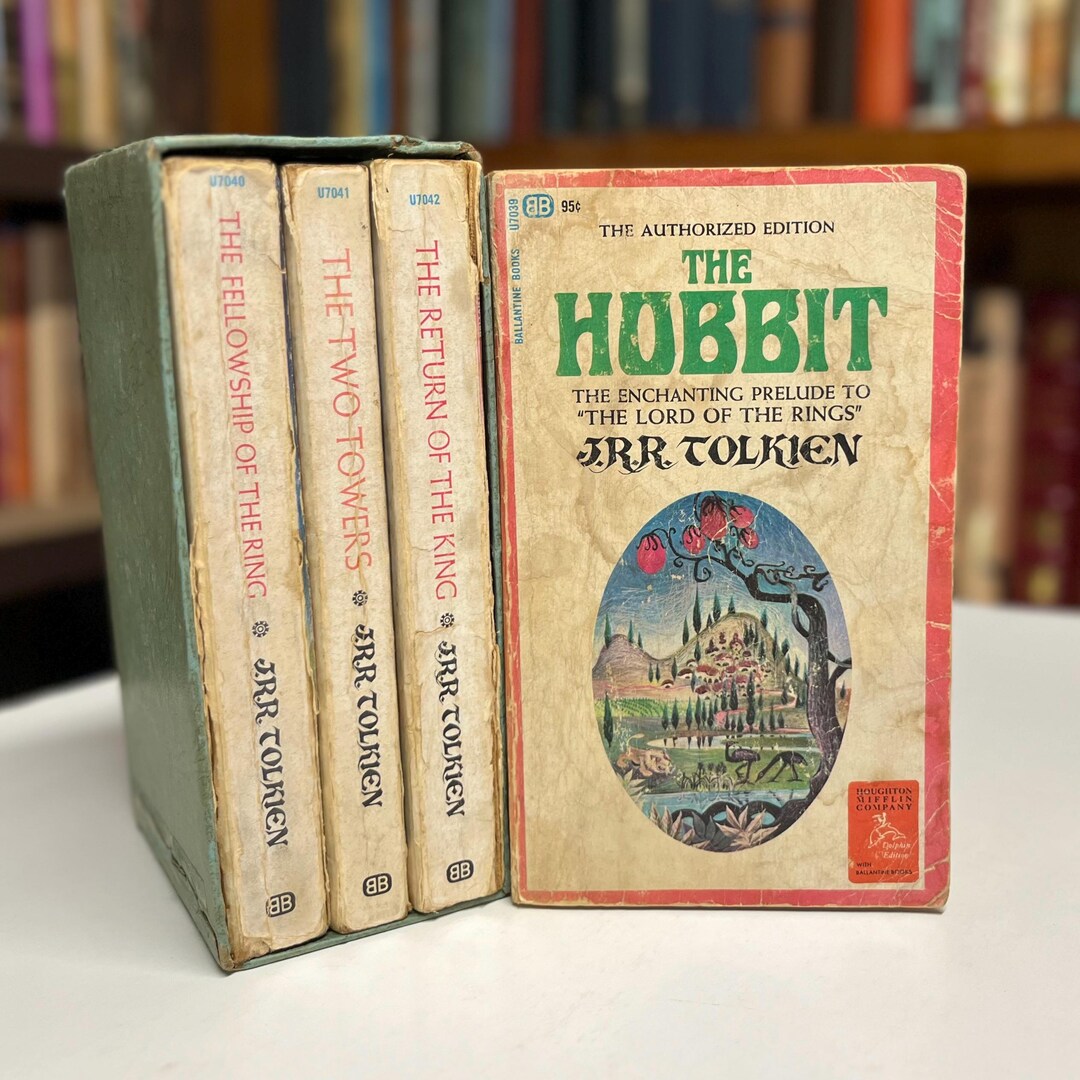 Rare Tolkien 1965 Lord of the Rings Trilogy Paperback Box Set in ...