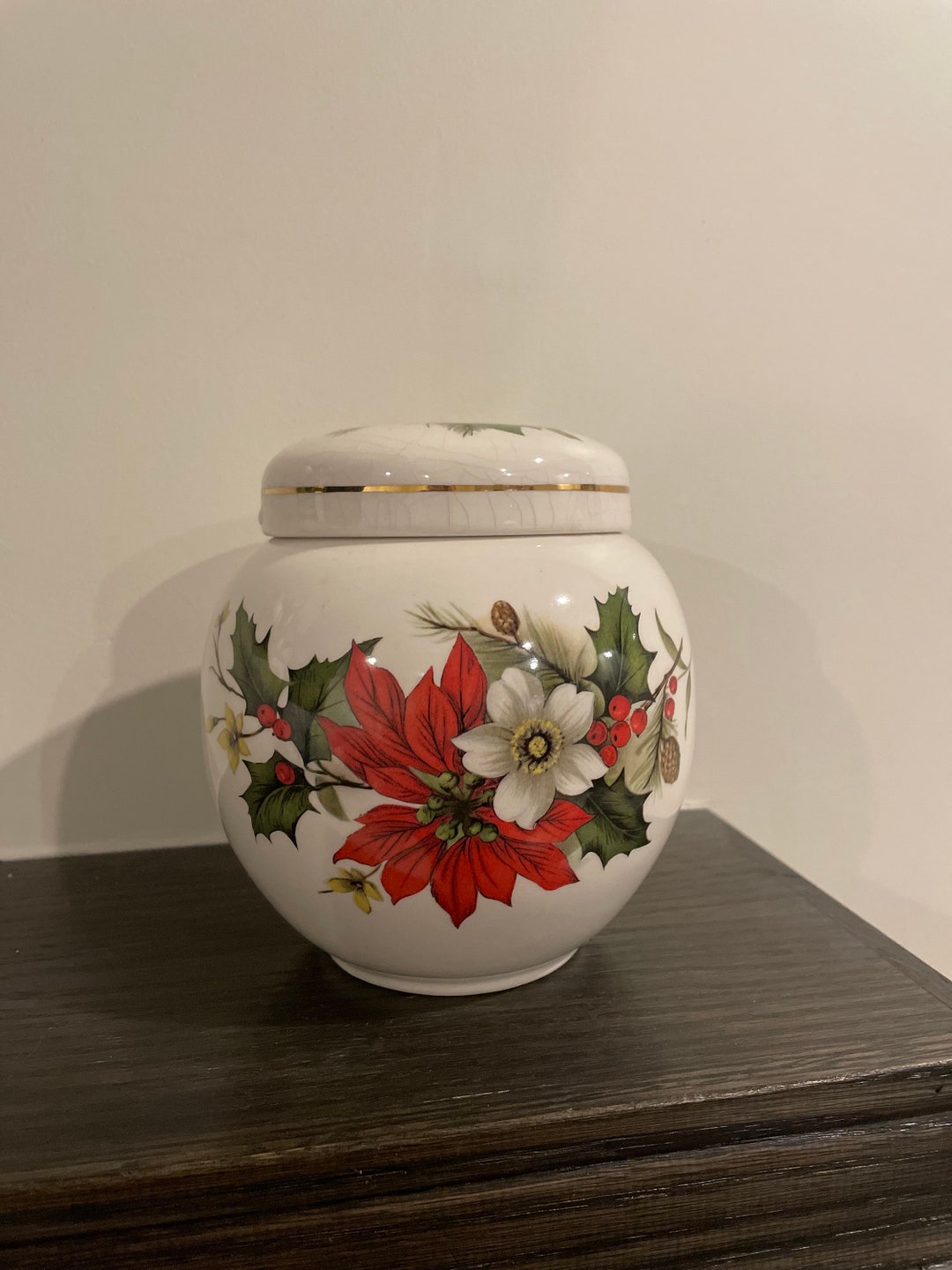 Vintage Sadler Ginger & Candy Jar With Poinsettias, Holly and Pine ...