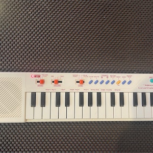 Realistic Concertmate 350 Portable Keyboard Electronic Synthesizer ...