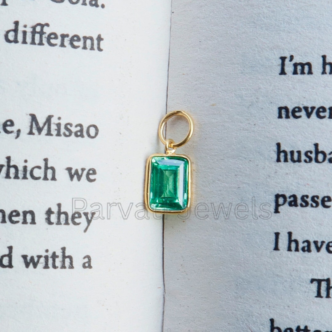 Exquisite Lab Created Peridot Charm, 18k Solid Gold Charm, Gold Jewelry ...