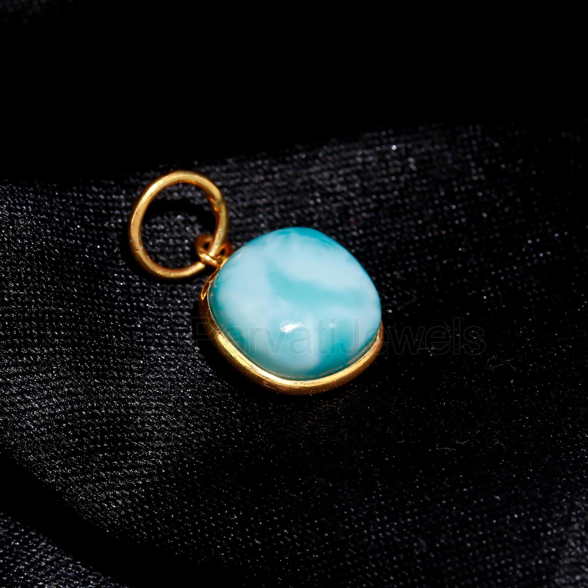 AA Dominican Republic Natural Larimar Cushion Gemstone Charm, Solid 18k ...