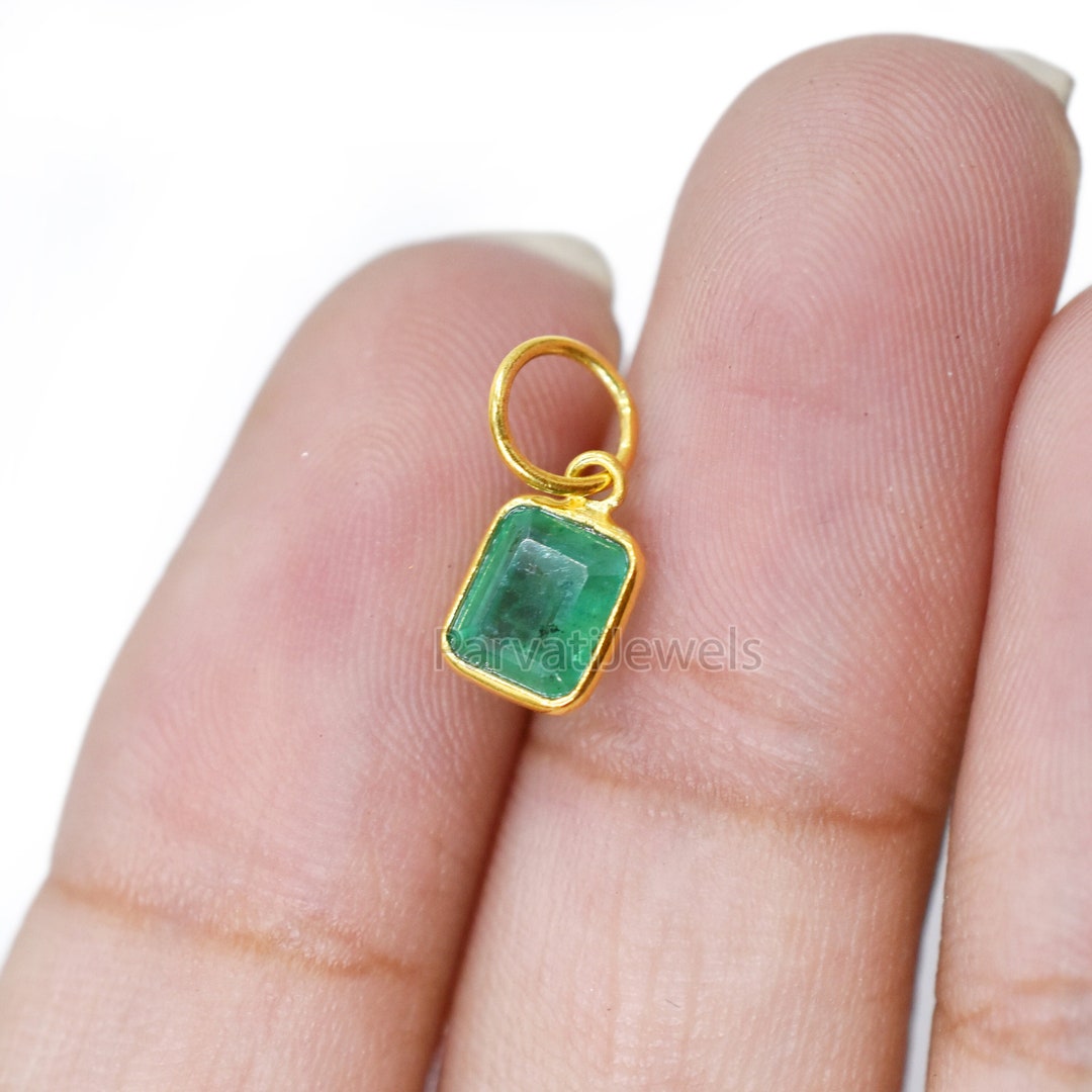 Elegant Emerald Charm, 18k Solid Gold Jewelry, Natural Emerald Gold ...