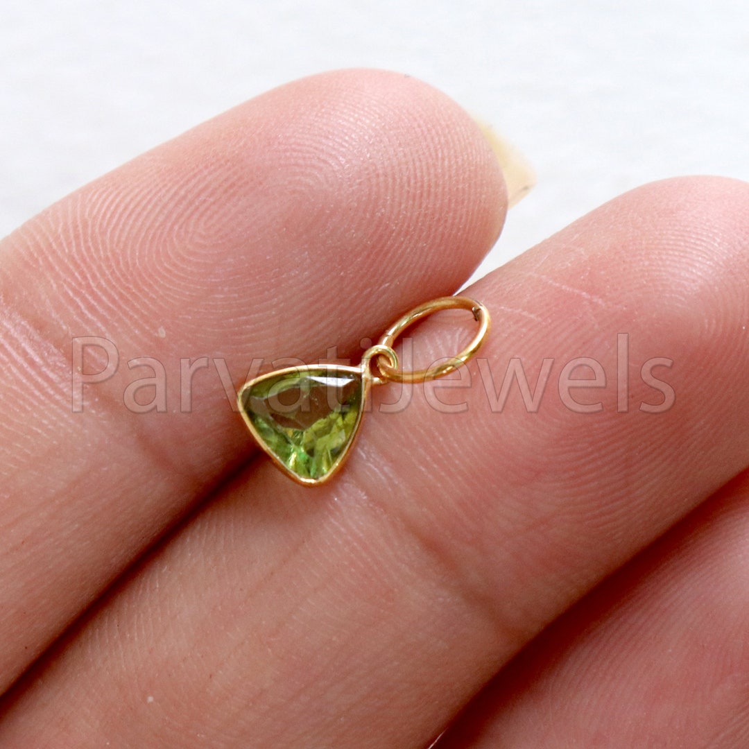 Peridot Charm 18k Solid Gold Charm Natural Peridot Charm - Etsy
