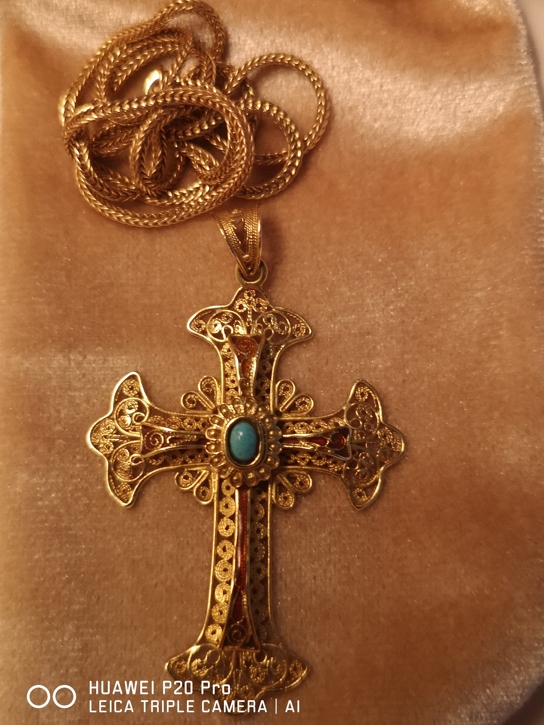18 Karat Pure Gold CROSS Pendant, Unique Piece, Gorgeous - Etsy