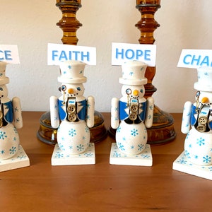 Set of 4: Snowmen Place Card Holders/ Dining Room Table Name Place ...
