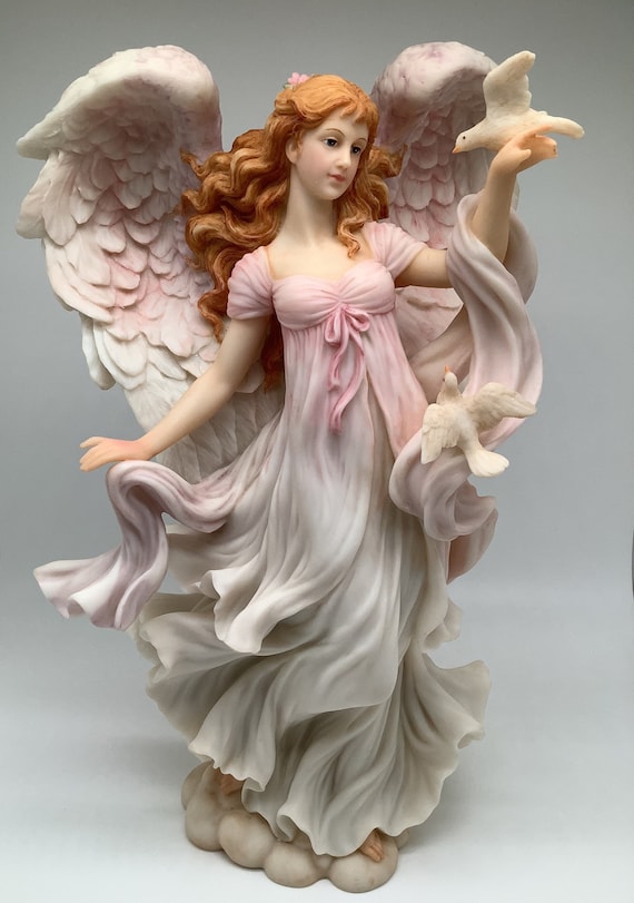 Seraphim Angels Statue