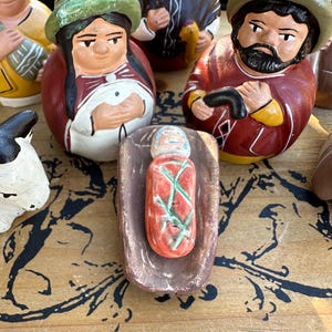 Peruvian Christmas Nativity Set/hand Painted 8-piece Clay Nativity Set ...