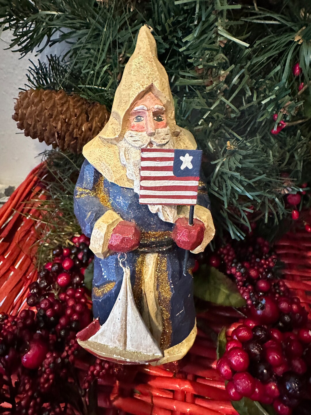 Vintage Old-world Patriotic Santa Ornament/carved Resin Patriotic ...