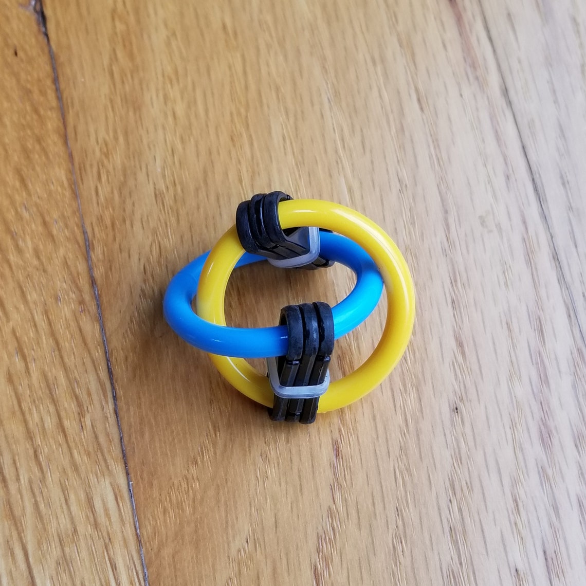 Plastic flippy chain fidget | Etsy
