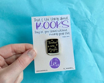 Mouse & Books Enamel Pin - Etsy