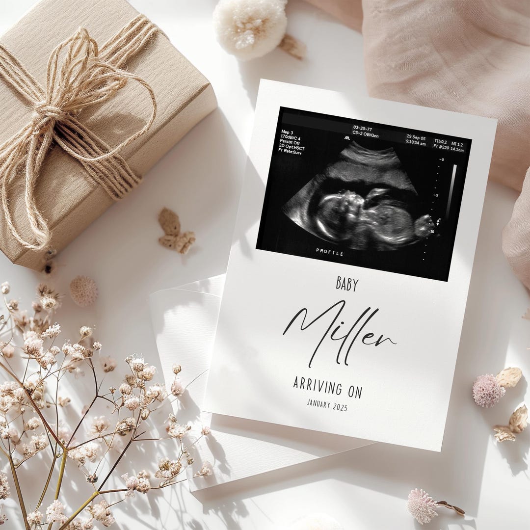 Pregnancy Announcement Card to Family and Parents | We Are Expecting ...