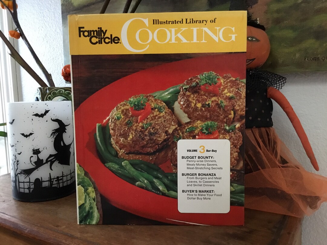 Vintage Cookbook: Family Circle Illustrated Library of Cooking Volume 3 ...