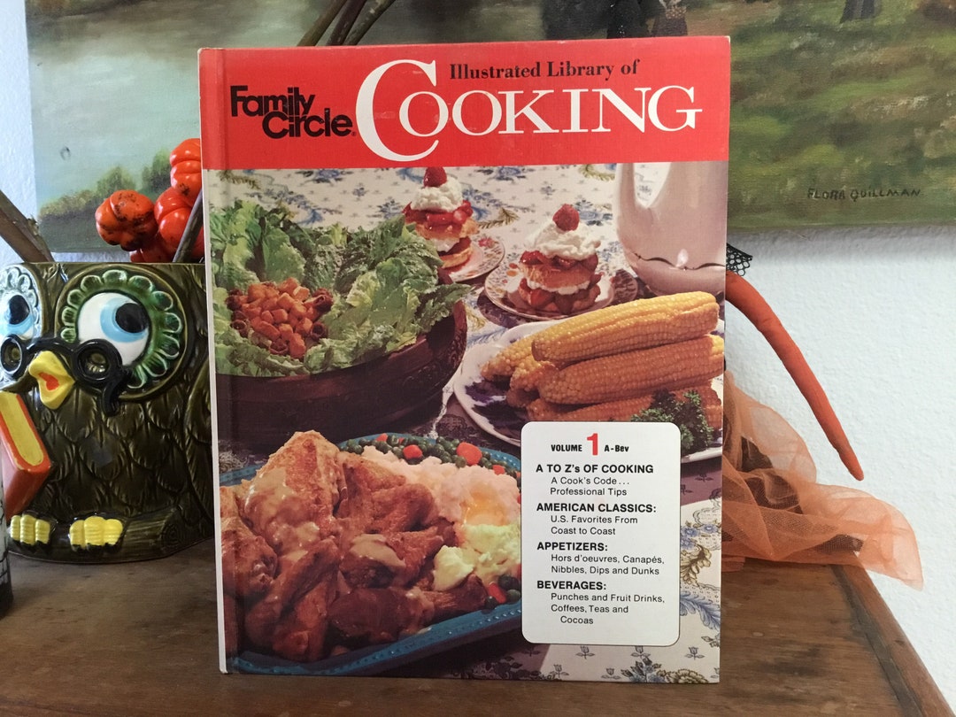 Vintage Cookbook: Family Circle Illustrated Library of Cooking, Volume ...