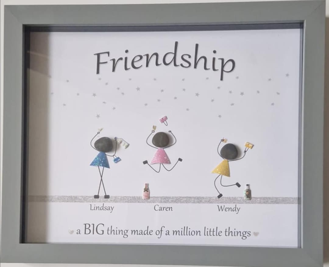 Glitzy Best Friends Pebble Art - Funny Friendship Gift - Group of Best ...