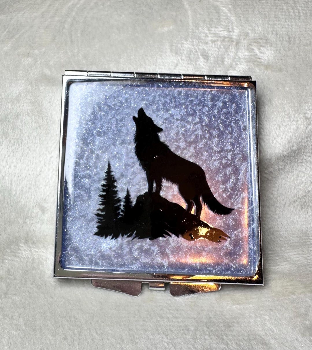 Wolf Design Compact Mirror, Lilac Resin Art, Pagan Wiccan Yule - Etsy