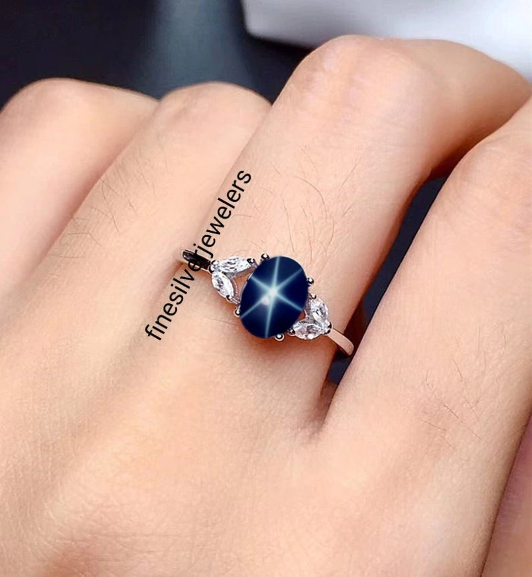 Very Unique Lindy Blue Star Ring for Women's Blue Sapphire Star Ring in ...