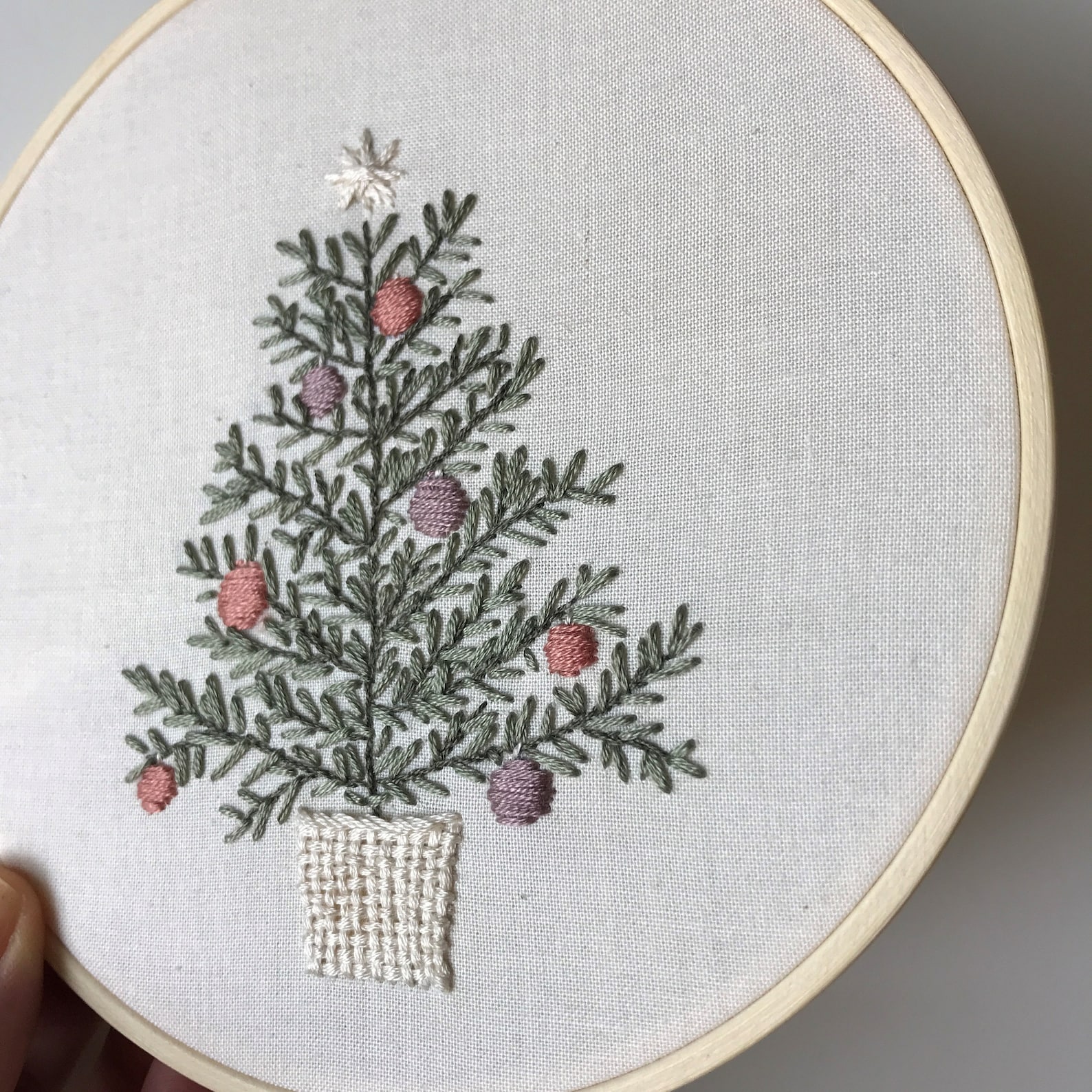 Christmas Tree Hand Embroidery Pattern Beginner Christmas - Etsy