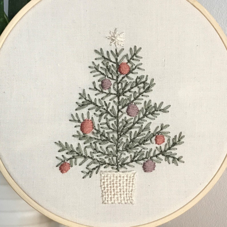 Christmas Tree Hand Embroidery Pattern Beginner Christmas - Etsy
