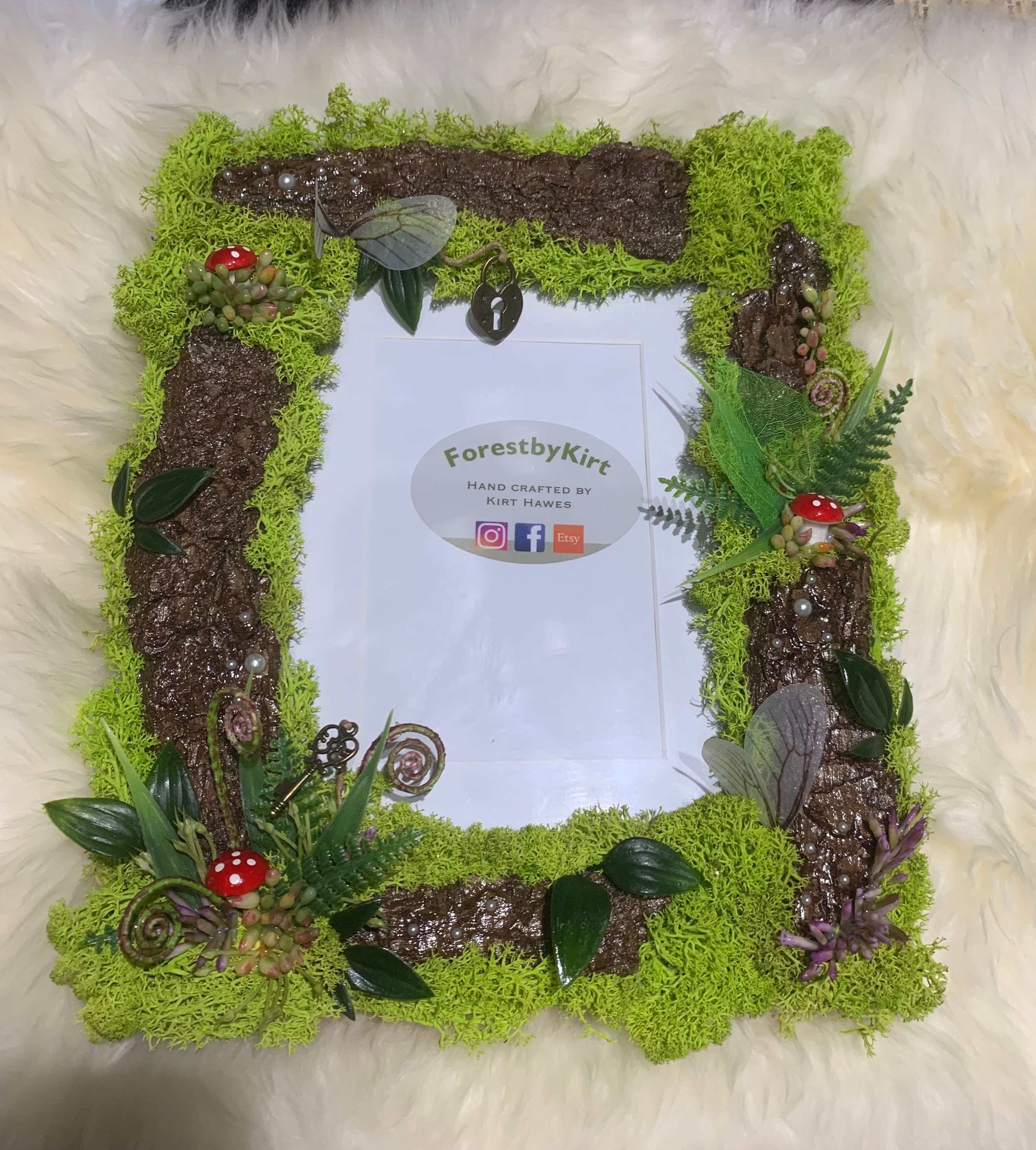Handmade Green Woodland Photo Frame (medium) - Etsy