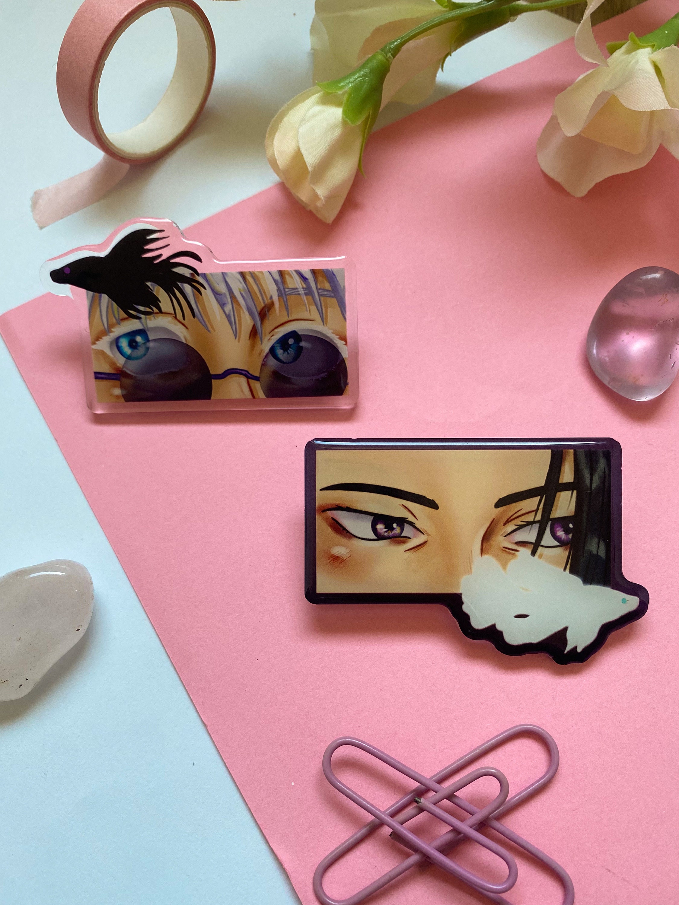 Conjunto de Pins Acrílicos de Anime Mágico: Meninos, Preto e Branco ...