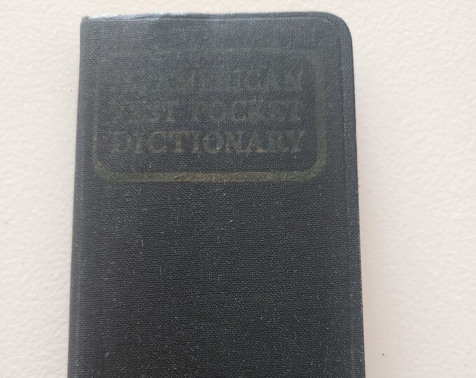 Vintage American Vest Pocket Dictionary. Vintage Dictionary, Reference ...