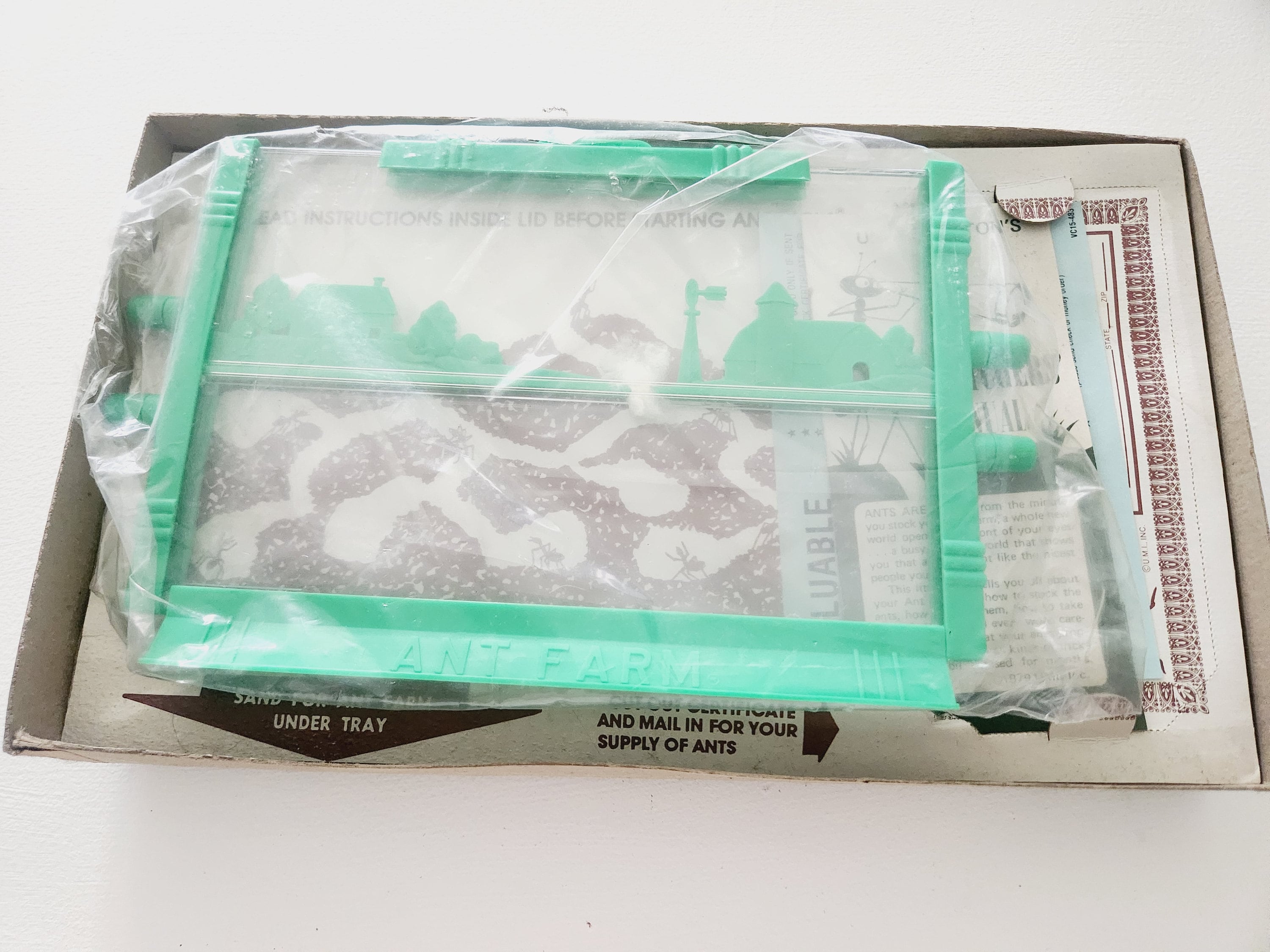 Uncle Milton's Fascinating Ant Farm -- Unused Old Stock 1979 Vintage ...