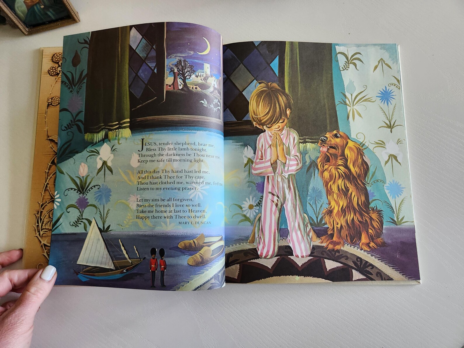 Janet & Anne Grahame Johnstone's Gift Book of Prayers for Children ...