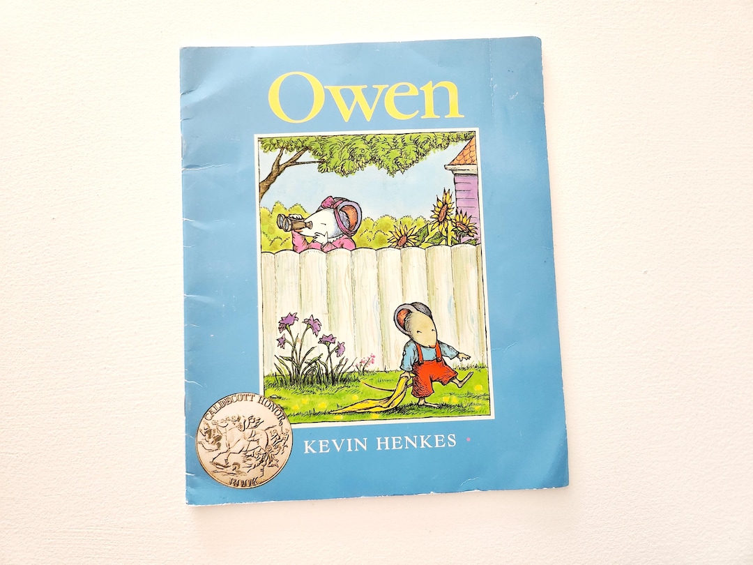 Owen by Kevin Henkes -- 1993 Vintage Children's Book -- School Fiction ...