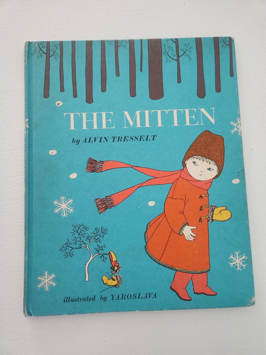 Vintage 'the Mitten' Children's Book –- 1964 Ukrainian Folktale - Etsy