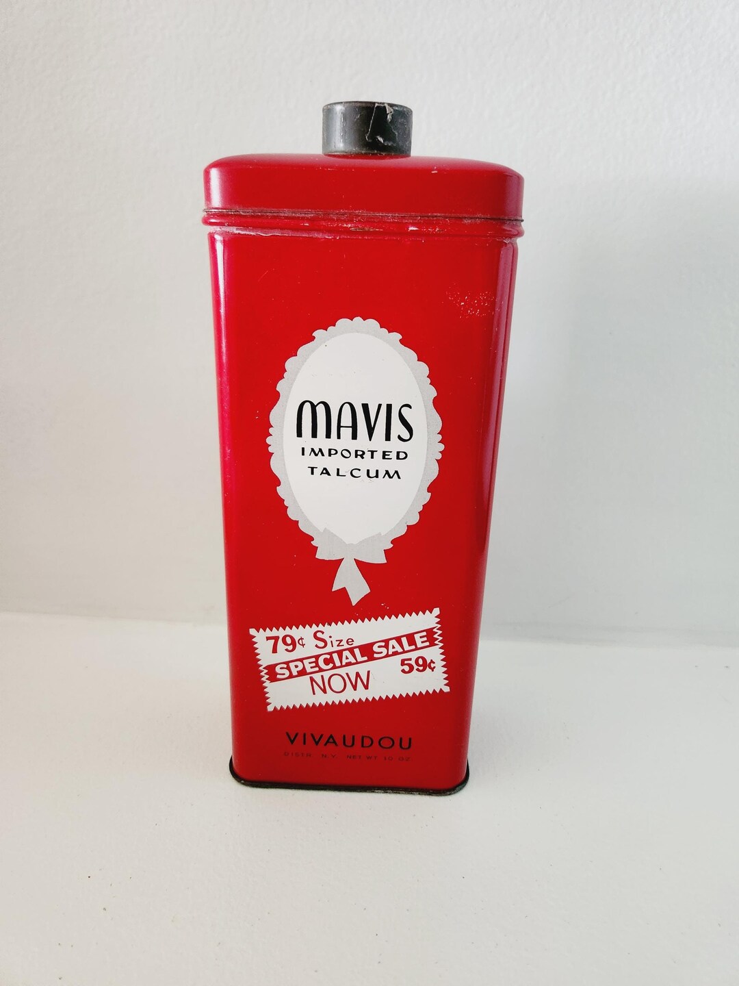 Vintage Beauty Body Powder Tin Cans -- Mavis Imported Special Sale ...