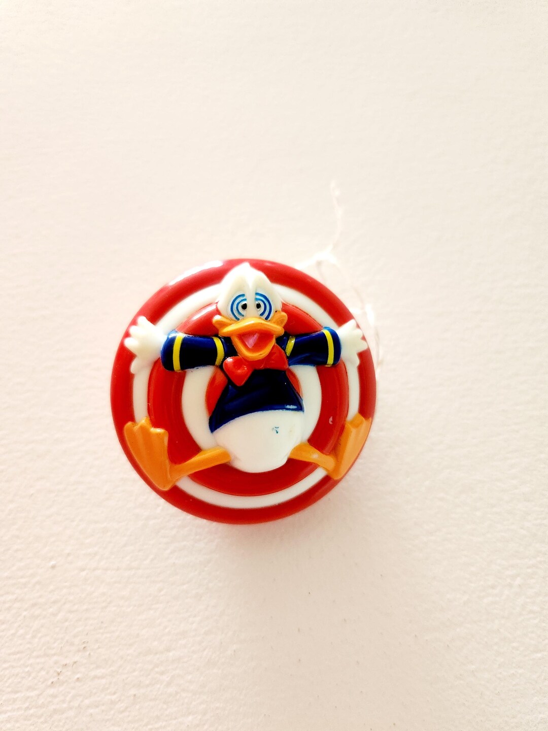 Vintage Yo-yo's -- Yo's Plastic Donald Duck Yo-yo Disney Character ...