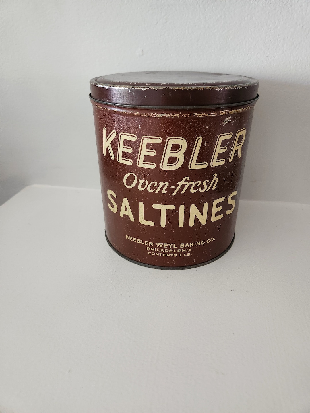 Vintage Keebler Oven-fresh Saltines Tin Philadelphia -- Keebler Brown ...