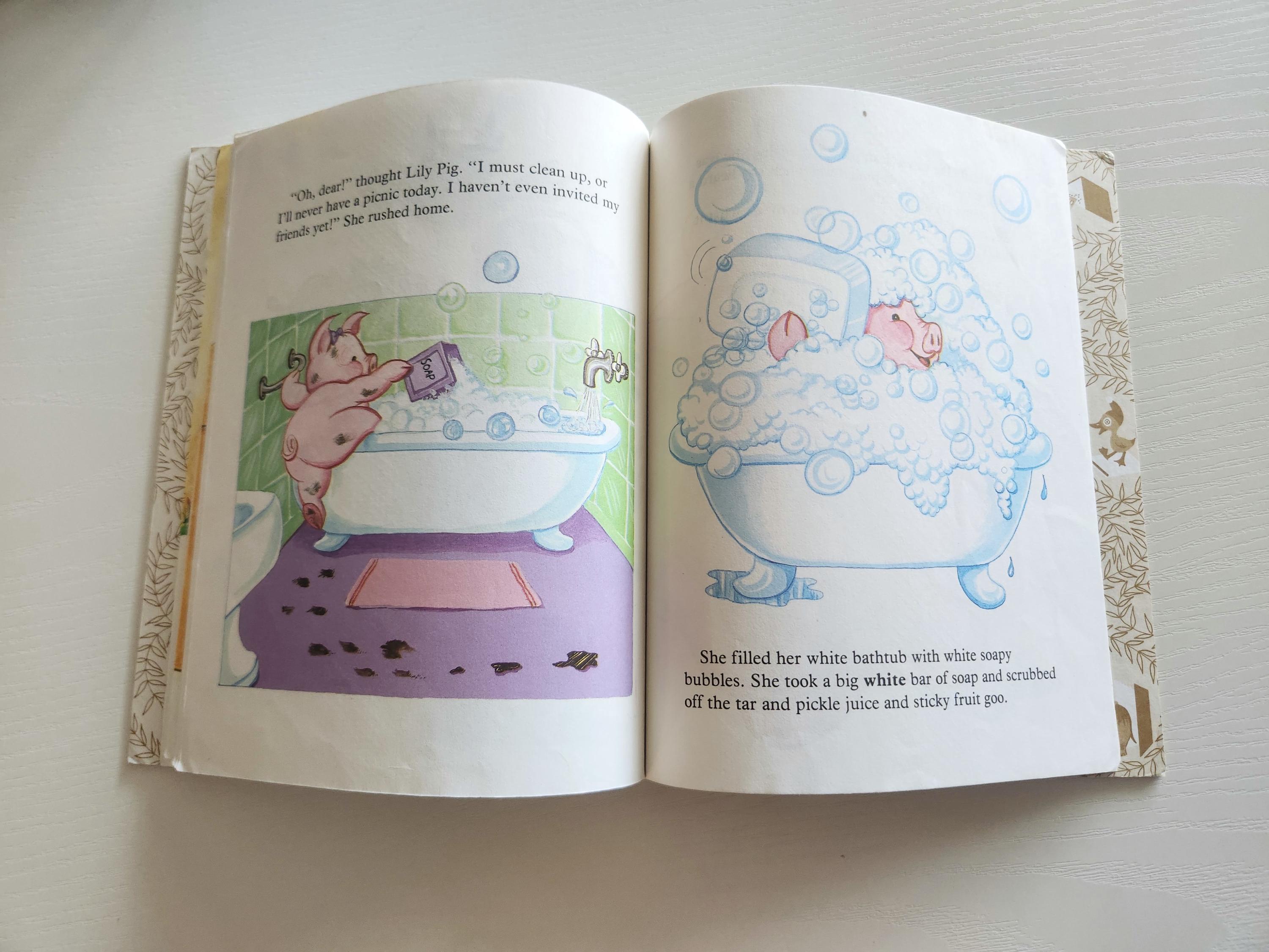 Lily Pig's Book of Colors by Amye Rosenberg -- 1990 Vintage Little ...