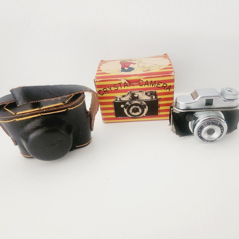 Vintage Toy Camera - Etsy