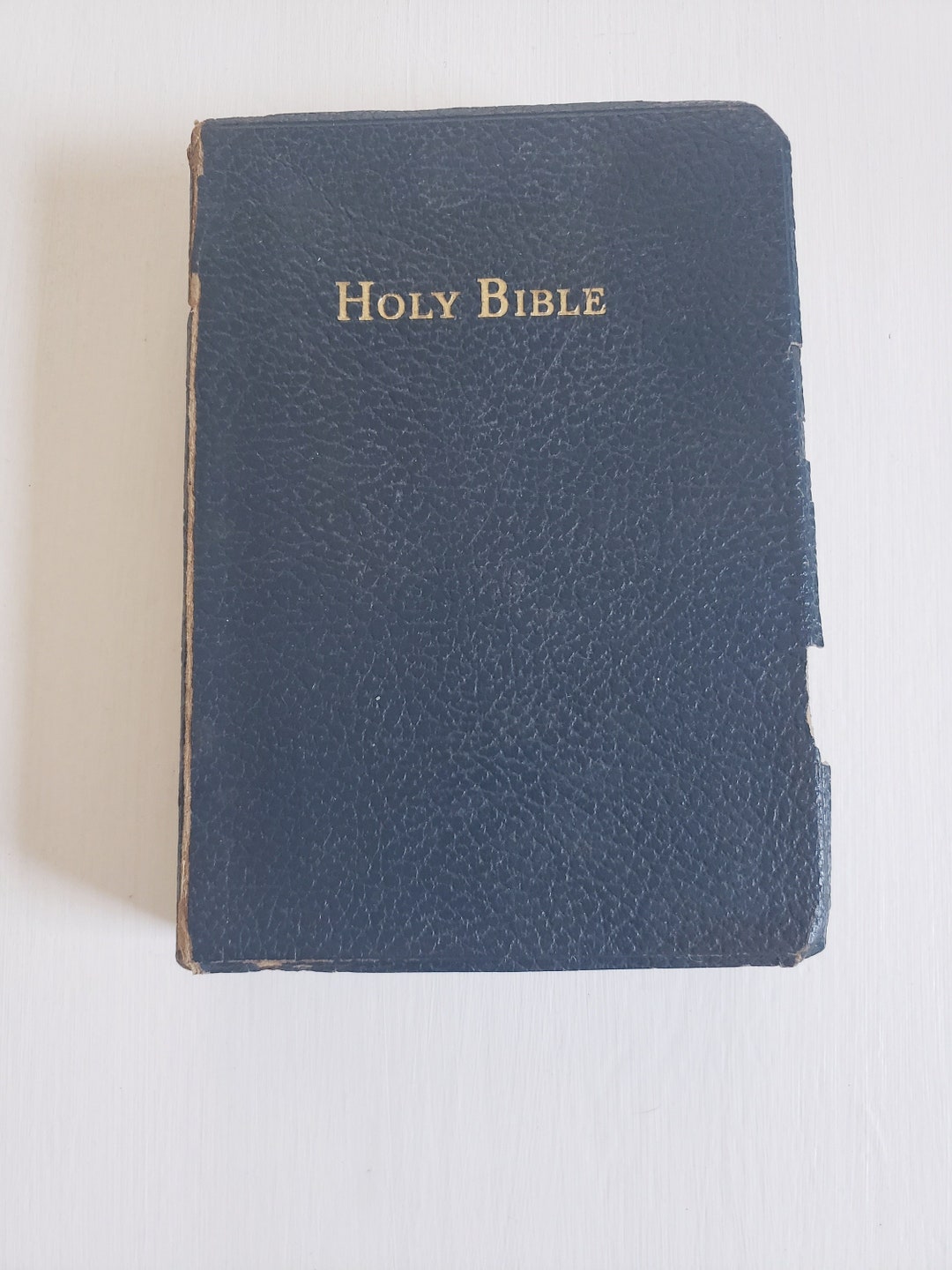 Vintage Holy Bible Old & New Testaments Self-pronouncing Edition ...