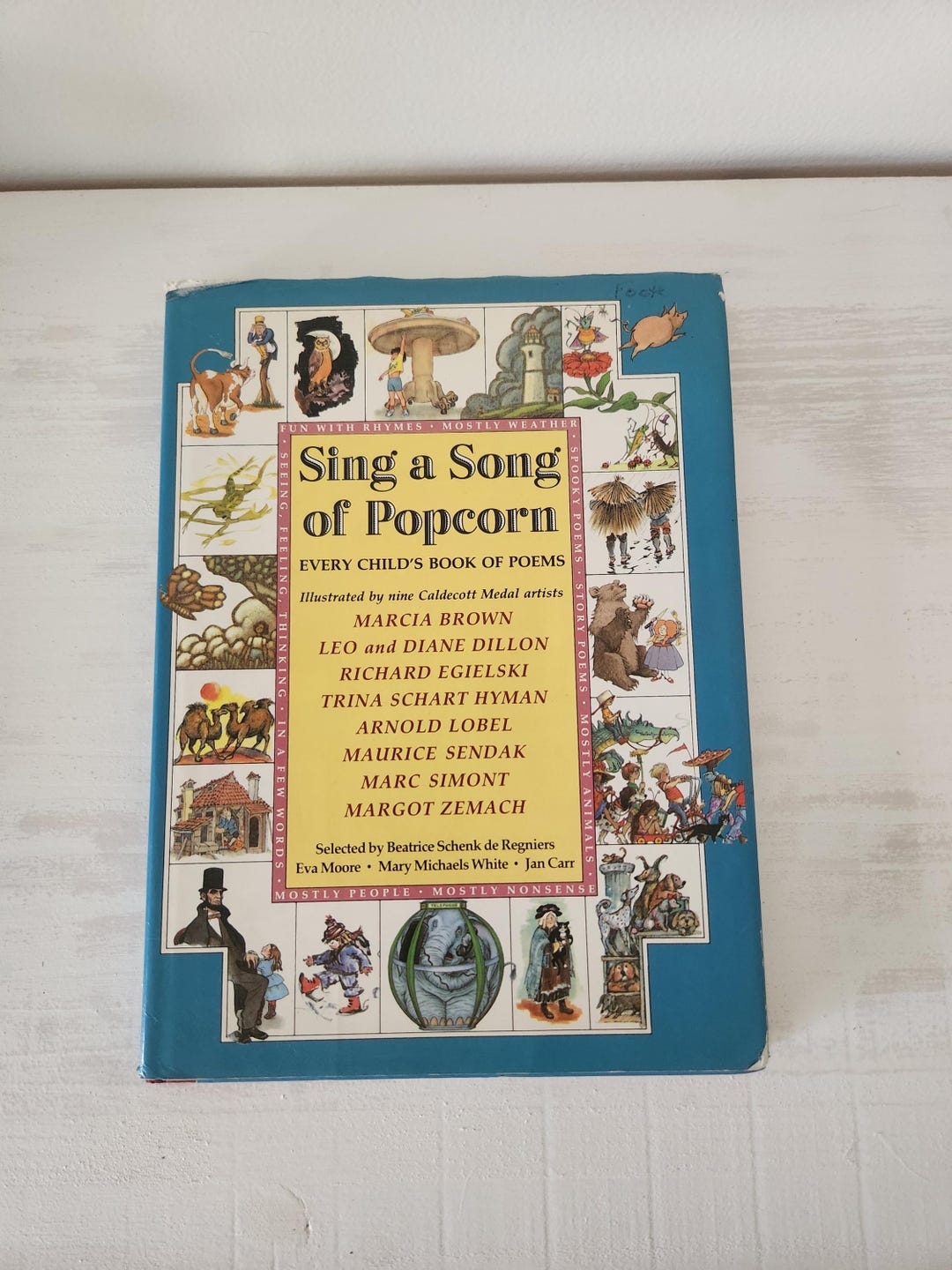 Sing A Song of Popcorn Every Child's Book of Poems { 1988 } Vintage ...