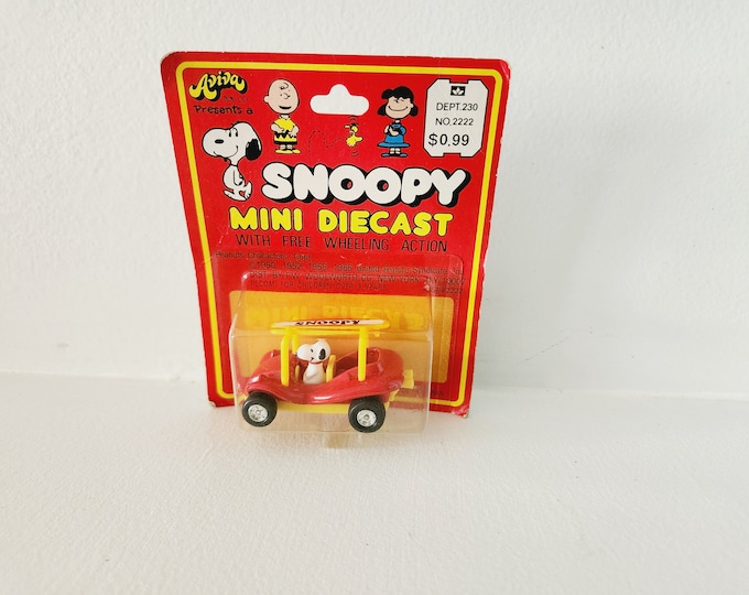 Snoopy Mini Diecast Surf Buggy Toy Car -- 1965 Vintage Aviva Toy Company Miniature Snoopy ...
