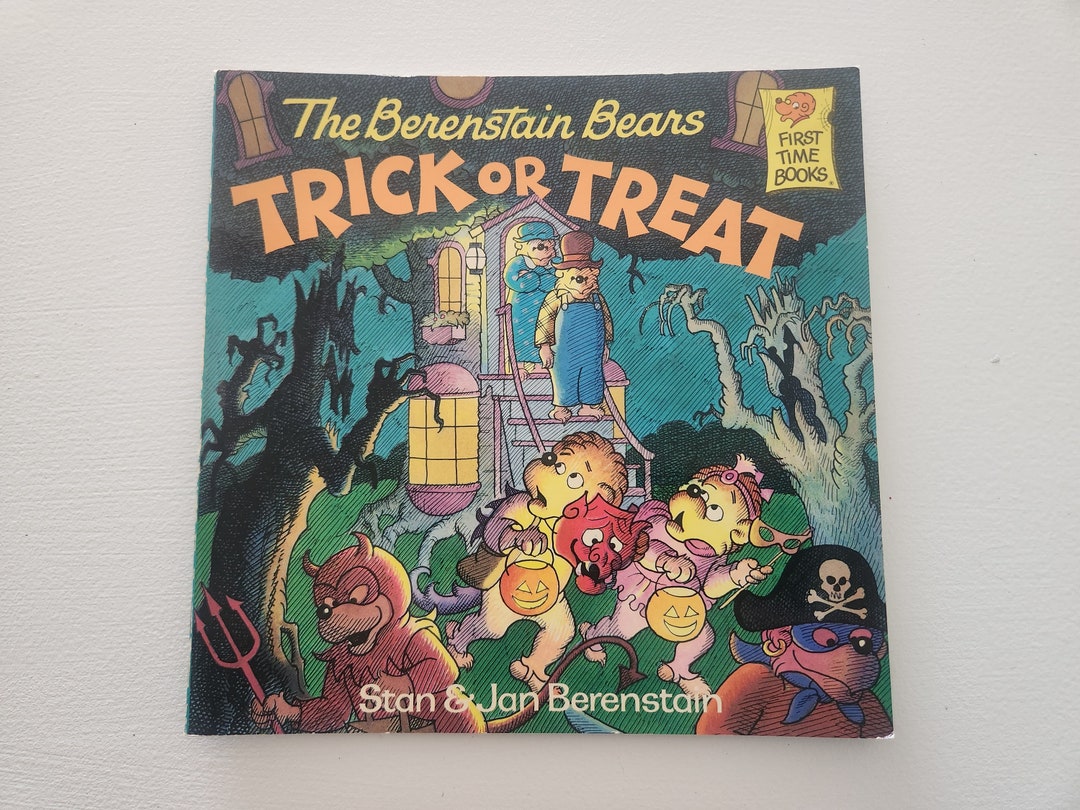 The Berenstain Bears Trick or Treat by Stanley & Janice Berenstain ...