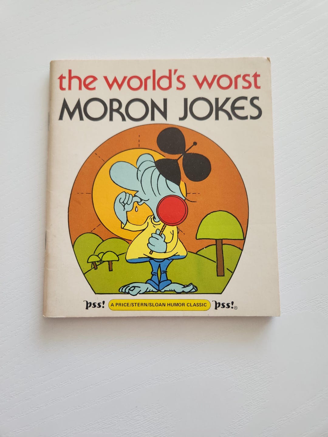 The World's Worst Moron Jokes by Larry Sloan -- 1981 Vintage Adult Joke ...