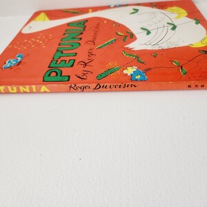Petunia by Roger Duvoisin { 1950 } Vintage Children's Picture Book ...