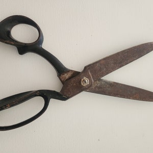 Large Heavy Duty Scissors -- Vintage Black Handle Scissors -- Tailor's ...