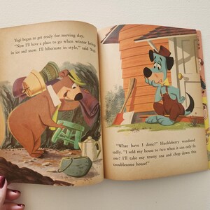 Vintage Huckleberry Hound Builds A House, 1959 Little Golden Book - Etsy