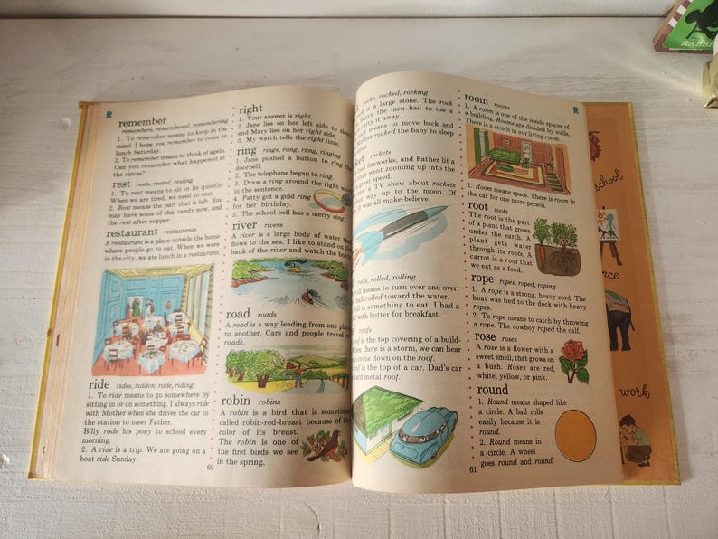 The Golden Picture Dictionary for Beginning Readers by Lilian Moore ...