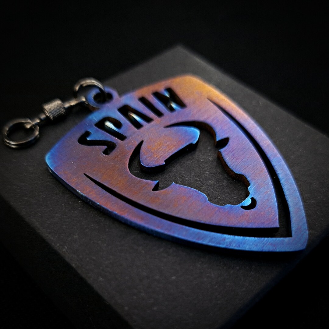 Spain Handmade Keychain - Seat / Cupra Keychain (titanium | Steel ...