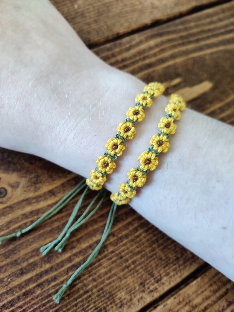 Sunflower Macrame Bracelet, Summer Accessory - Etsy