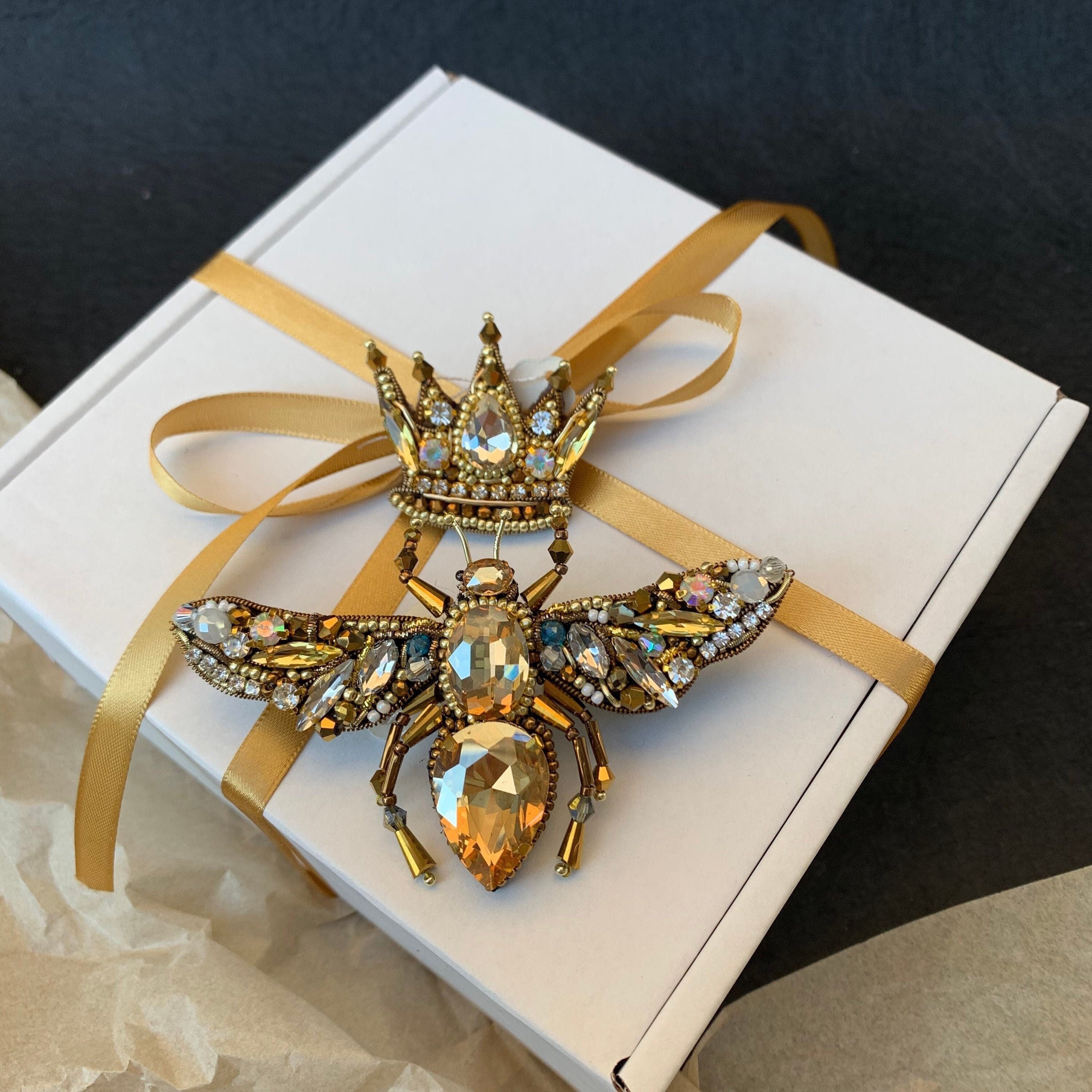 Rhinestone Adorned Bee Brooch Pin Crafted Queen Bee Broach - Etsy