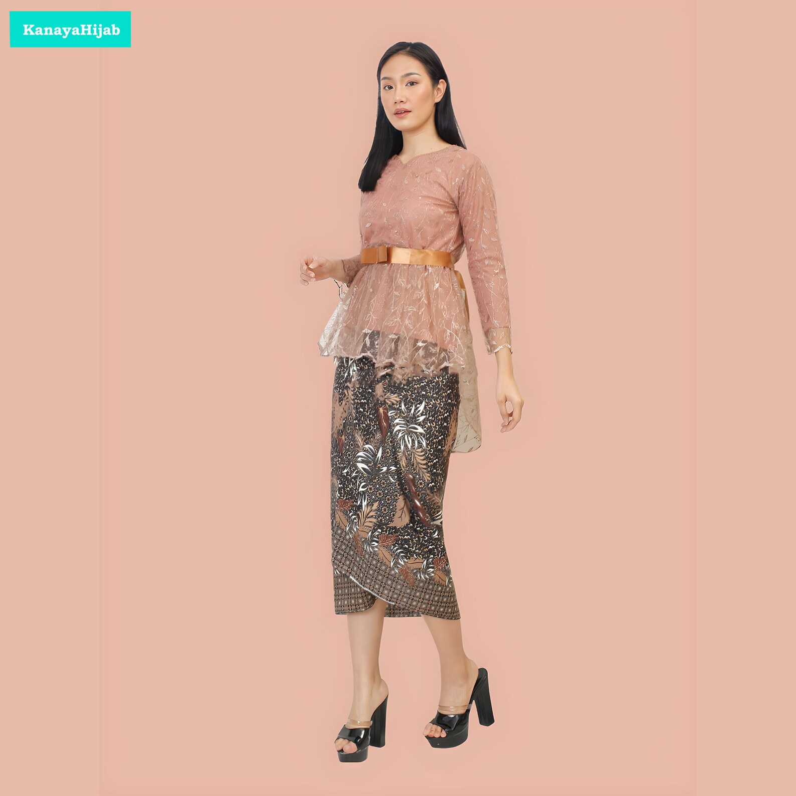 Stylish Kebaya Set With Wrapped Batik Skirt Ideal,kebaya Dress,kebaya ...